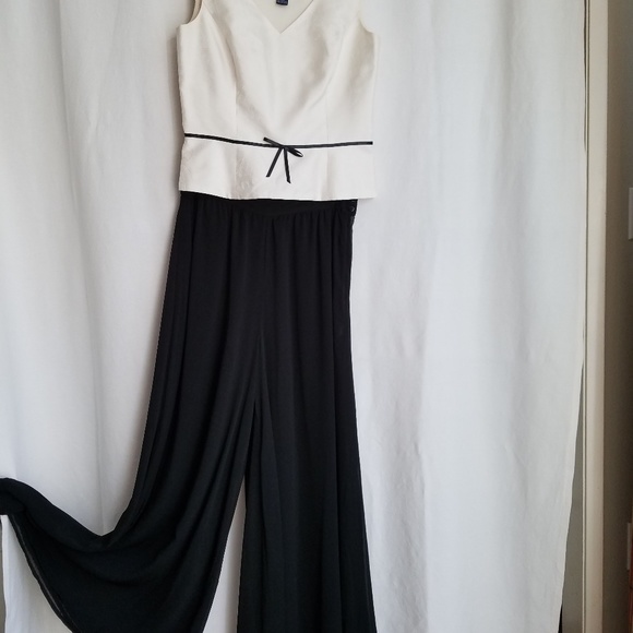 Pants & Jumpsuits | Pallazzo Pants | Poshmark